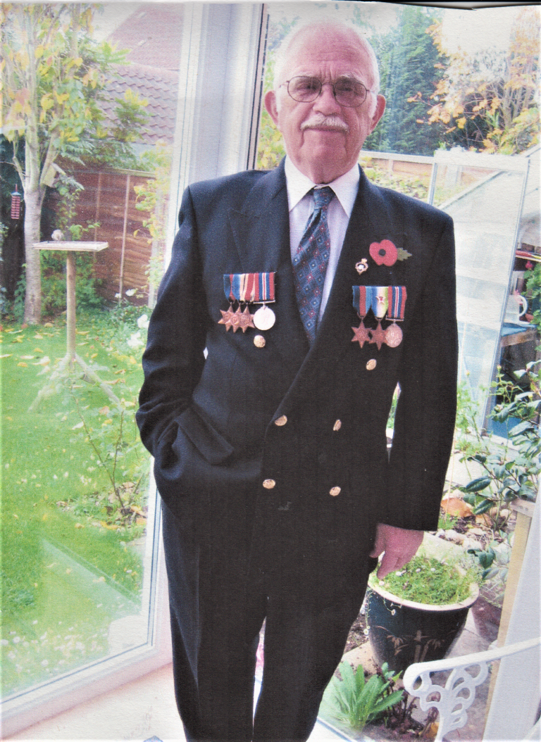 Starting and ending with ships. The certified accountant (1940-1989 ...